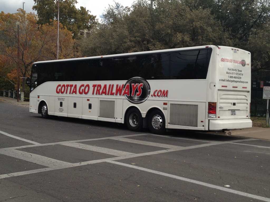 Gotta Go Trailways coach bus | Transit Trippin' - www.transittrippin.com